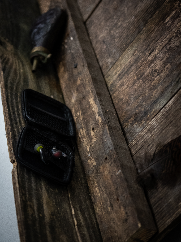 The BOTTOMLAND Carabiner Case by TETRA – TETRA Hearing Devices for Hunting